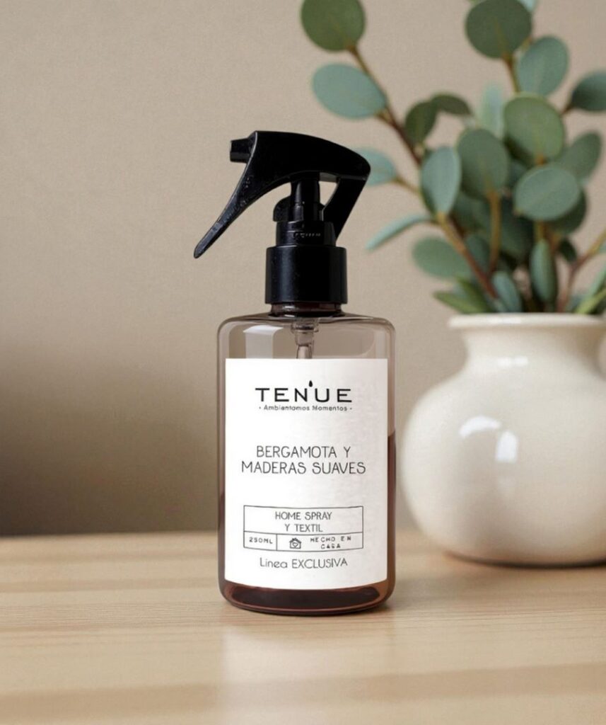 BERGAMOTA Y MADERAS SUAVES - HOME SPRAY 250 ML - TENUE